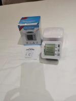 China Wholesale wrist blood pressure monitor BP machine home care medical product equipment sphygmomanometer for sale