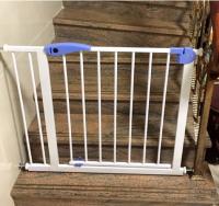 China Wholesale Fence Baby Safety Gate Stair Gate Baby Protection Door for sale