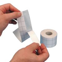 China Non Woven Adhesive Dressing Fix Tape Stay Fix Dressing Tape  Fixation Adhesive Plaster  Roll Medical Tape Bandage for sale