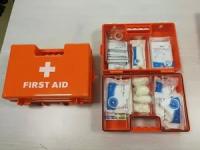 China Large Wall Mounted ABS Plastic First Aid Kit Box with Accessories for sale