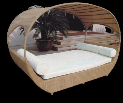 China Outdoor sunbed cushion rattan Sunbed Customized Special shape high quality sunbed---6116 for sale
