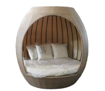 China Outdoor nest shape Aluminum rattan sunbed with cushion & pillow---6152 for sale