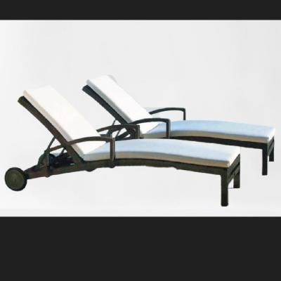 China Durable water proof swimming pool bed wicker rattan outdoor sun loungers aluminium lounge chair with cushion---6242 for sale