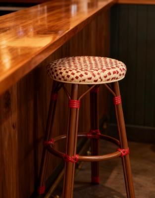 China Elegant Vintage Rattan Bar Stools for Kitchen Lsland French Country Cane Back Counter Stools for sale