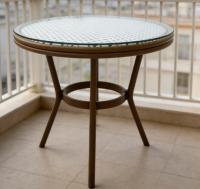 China 4 Seater Aluminum Rattan Round Dining Table with Glass Top Foroutdoor Restaurant Café Shop for sale
