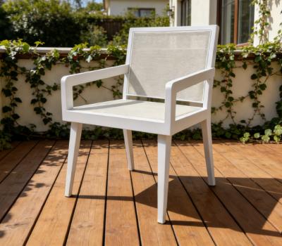 China Yoshen Modern White Outdoor Lounge Chair with Aluminum Frame and Breathable Mesh for Patio Garden for sale