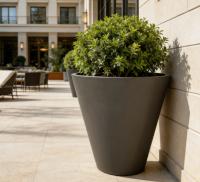 China Round Tapered Aluminum Planter with Waterproof Lining & Drainage for Hotel Lobby Entrances for sale