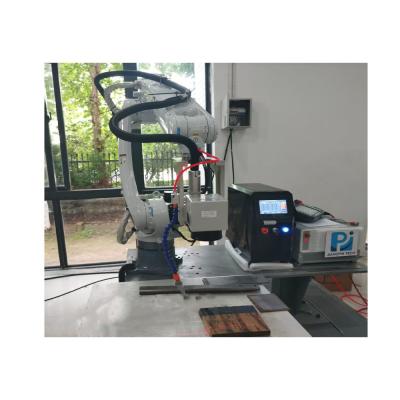 China 200W High Power Portable Pulse Laser Cleaning Machine with Water Cooling System for Rust and Paint Removal for sale