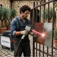 China 300W JPT Portable Pulse Laser Cleaner for Stainless Steel Aluminum & Wood Rust Removal with Air Cooled System for sale