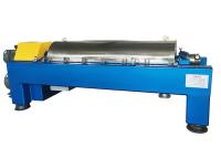 China Automatic Feeding Decanter Centrifuges SS Panel Sedimentation Type Palm Oil for sale