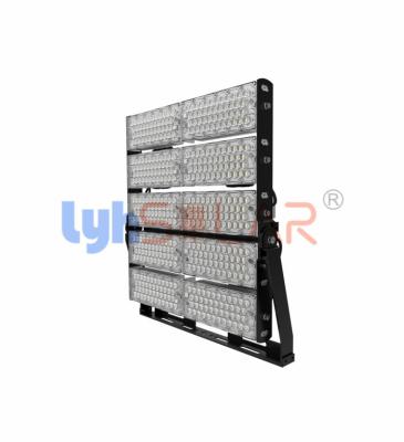 China High Bright LED Spot Light Outdoor 1200W With 156Lm Per Wattage Output for sale