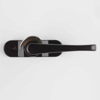China UPVC Crescent Moon Lock Aluminum Alloy Window Lock 21x27mm Zinc Alloy for sale