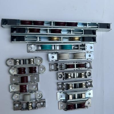 China 158mm Stainless Steel UPVC Sliding Screen Door Roller with Adjustable Frame for sale