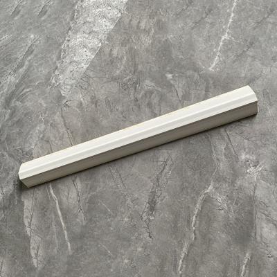 China Smooth Surface Wearproof SPC Skirting Line Wall Decorative Material for sale