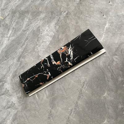 China UV Coating SPC Flooring Skirting With Glue Installation for sale