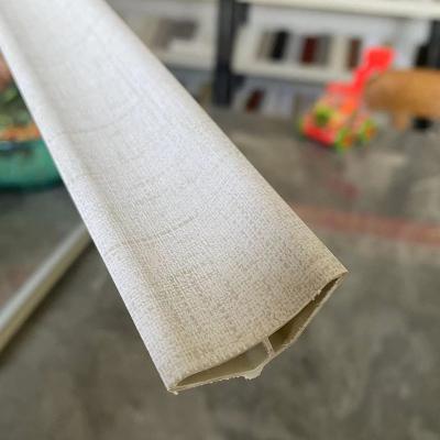 China Kitchen 5 Inch PVC Skirting Board Embossed Customization for sale