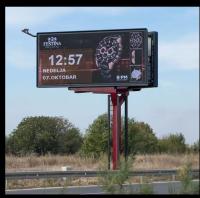 China IP65 Outdoor LED Display Board 62500 Dots/M2 Full Color with 1/16 Scanning and 479g Weight for sale