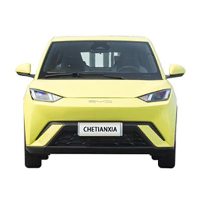China Sedan 4 Wheel Electric EV Cars Sleek Design New Energy Vehicles for sale
