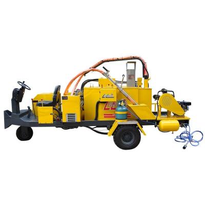 China Concrete Joint Road Crack Sealing Machine 360 Degree Rotation With Diesel Burner for sale