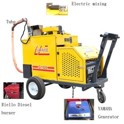 China 100L Towed Asphalt Crack Sealing Machine Rotate 360 Degrees for sale