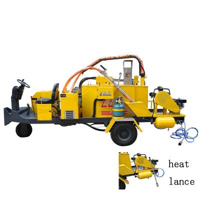 China 350L Kettle Asphalt Road Repair Equipment 25hp Self Propelled for sale