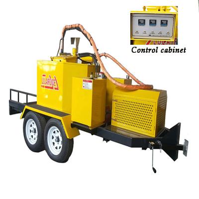 China Self Propelled Road Crack Sealing Machine With 500L Asphalt Melter for sale