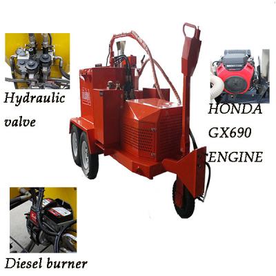 China Road Surface Concrete Asphalt Joint Sealer Machine Diesel Power Tank for sale