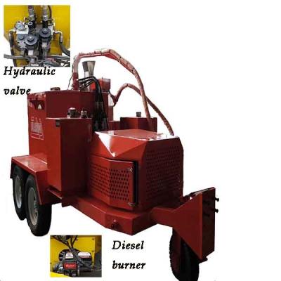 China Trailer Road Crack Sealing Machine 500L With Honda GX690 Engine for sale