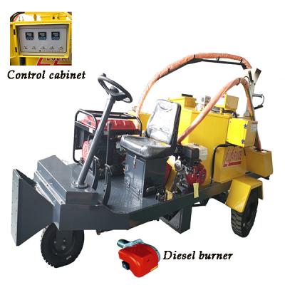 China Pavement Concrete Asphalt Road Crack Filling Machine 25hp Power for sale