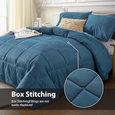 China Premium Corduroy Comforter Set Breathable Microfiber Year Round Machine Washable 200 GSM for sale