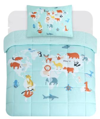 China 200gsm Sherpa Comforter Set with 80gsm Microfiber Fabric Knife Edge Single Needle Quilt 150gsm Poly Filling for sale