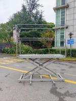 China 1500mm Height Manual Scissor Lift Platform With Table Personal Home Using without power for sale