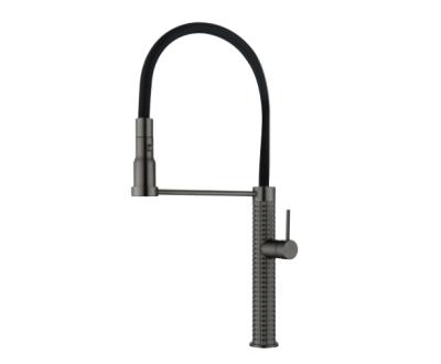 China Brass Pull-Out Kitchen Faucet 25509 Single Handle Hot Cold Water Mixer Tap 360° for sale