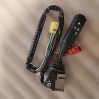 China Good Quality Sinotruk HOWO Original Engine Part Wg9725586002 Combination Switch for sale