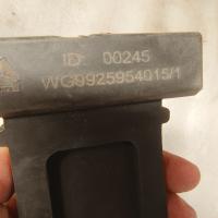 China Sinotruk Sitrak Parts Rear Fender Strap Wg9925954015 for sale