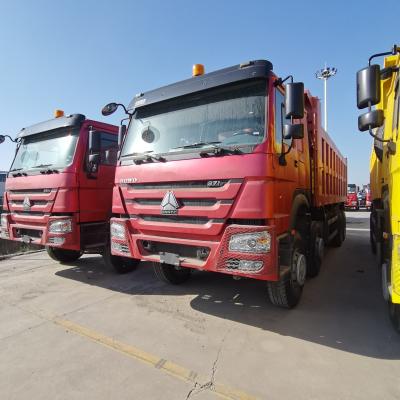 China 2 Wheeler Dump Tipper Truck 8 X 4 Drive Wheel 8.45 * 2.5* 3.4m for sale
