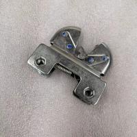 China Sinotruk Sitrak C7h T7h HOWO T5g Spare Parts 810W97122-0028 Front Cover Lock for Sale for sale