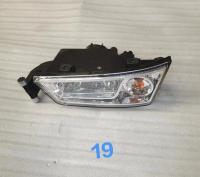 China Steering Transmission Truck Spare Parts A7 T7h C7h 812W25320-6002 Fog Lamp for sale