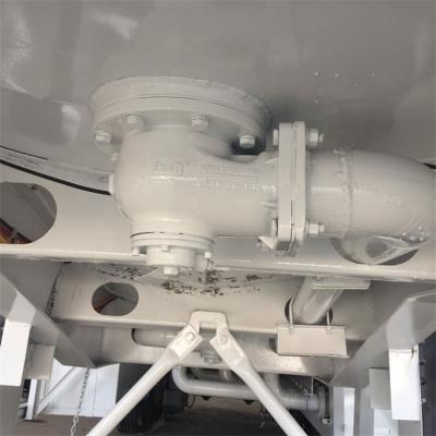 China Oil Tanker Semi Trailer 3 Axles 45000L 45cbm Fuel Transportation Trailer for sale