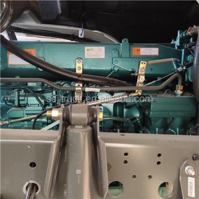 China 10 Wheeler Tractor Head Truck Sinotruk Howo 371hp For Logistics Transportation for sale