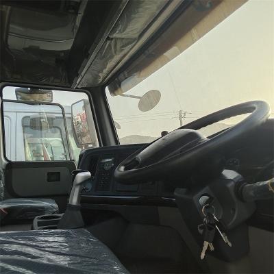 China Head Heavy Truck Tractor Sinotruk 6 X 4 Howo Tractor Truck 371 375 10 Wheeler for sale