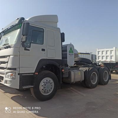 China Power Tractor Head Truck Sinotruk 6 X 4 Howo 371 375 10 Wheeler 2500nm for sale