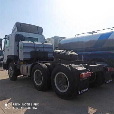 China Power Tractor Head Truck Sinotruk 6 X 4 Howo 371 375 10 Wheeler 2500nm for sale