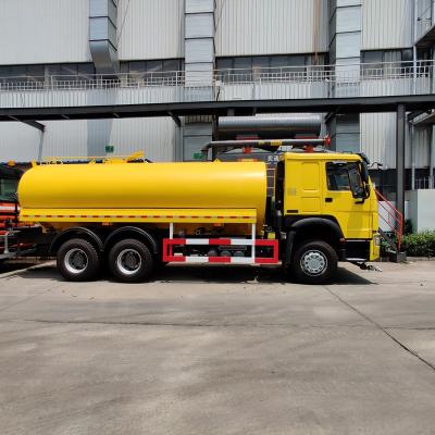 China 25000L Storage Water Tanker Truck Sinotruk Howo 6 X 4 Sprinkler Truck for sale
