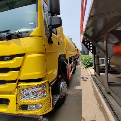 China 25000L Storage Water Tanker Truck Sinotruk Howo 6 X 4 Sprinkler Truck for sale