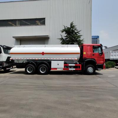 China Transport Oil Tanker Truck Sinotruk Howo 6 X 4 Fuel Tank Truck 15000L 20000L for sale