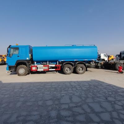 China Diesel Fuel Water Tanker Truck 25000L Storage Sinotruk Howo 6 X 4 for sale