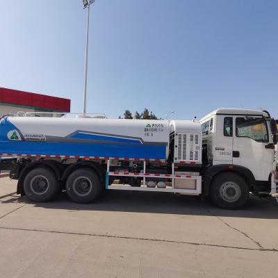 China Sprinkler Water Tanker Truck Sinotruk Howo 6 X 4 20000L With Water Gun for sale
