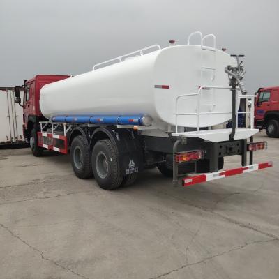 China Tank Water Spraying Truck 25000L Storage 14000Kg Sinotruk Howo 6 X 4 for sale