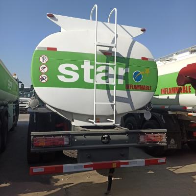 China 20000 Liters Oil Tanker Truck 11980 X 2500 X 3800mm Sinotruk Howo 8 X 4 for sale